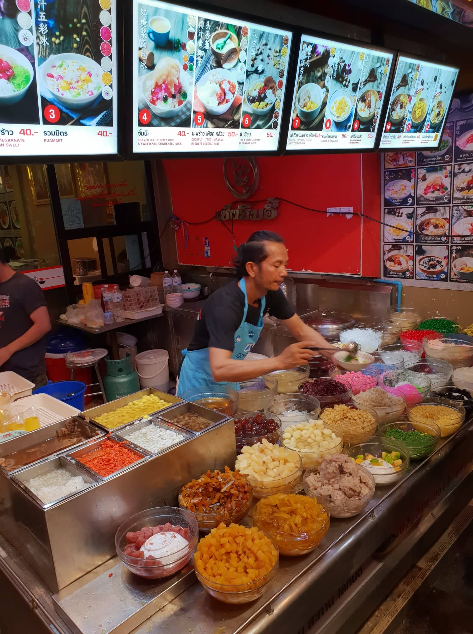 Nam Kang Sai shaved ice cream Cheng Sim Ei bangkok thailand - Ginger ...